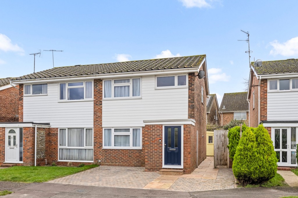 3 bed, House in Steyning, BN44 3JH - Price £375,000 - Ref:ac1883e5-cd2a ...